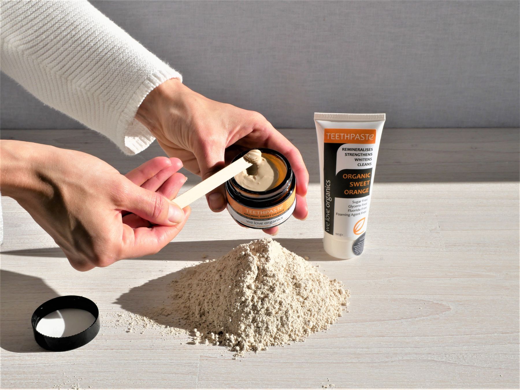 Organic Sweet Orange Teethpaste (Toothpaste) Glass Jar - We Love Organics