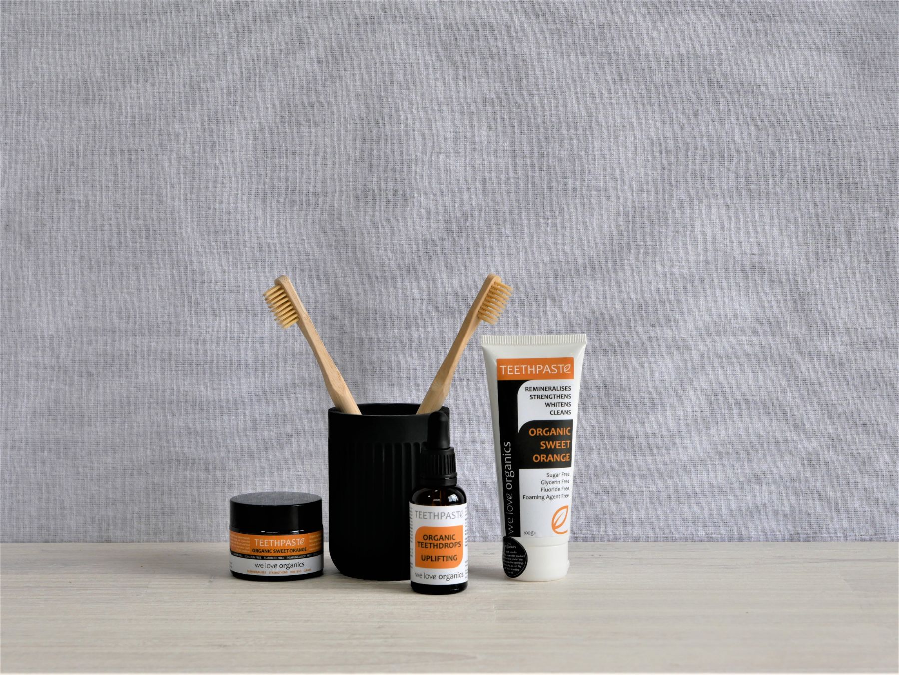 Organic Sweet Orange Teethpaste (Toothpaste) Glass Jar - We Love Organics